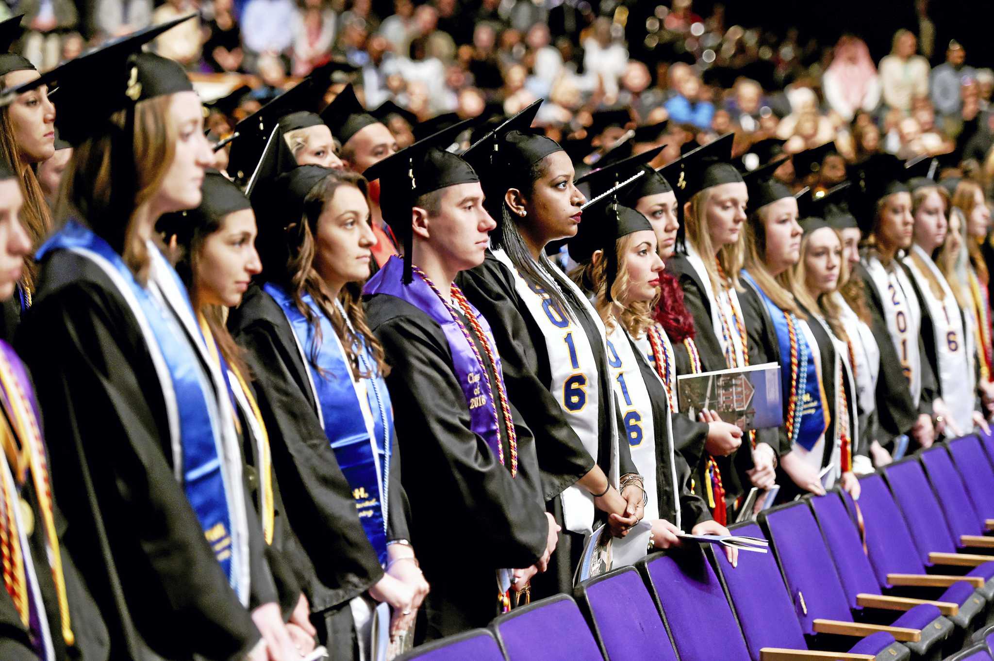 Nearly 1,200 hear advice, earn degrees in UNH ceremonies