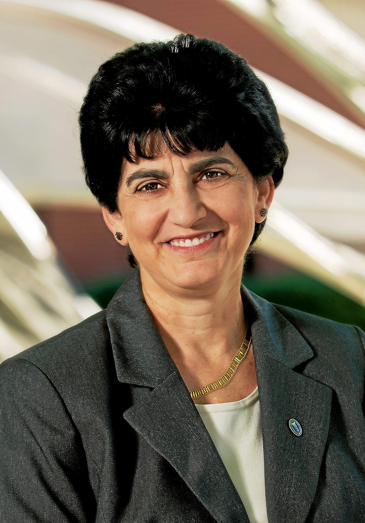SCSU President Papazian announces resignation, will become president of ...
