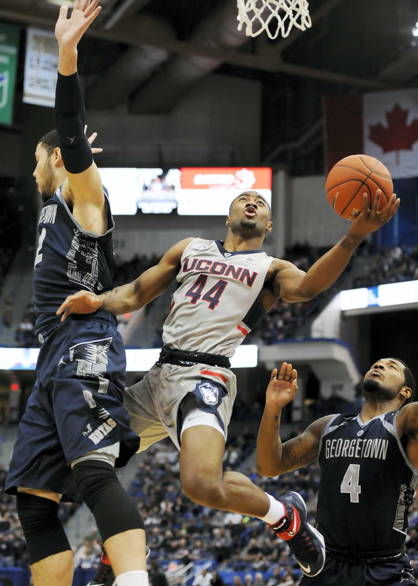 Redemption for Rodney Purvis in UConn’s win over Georgetown