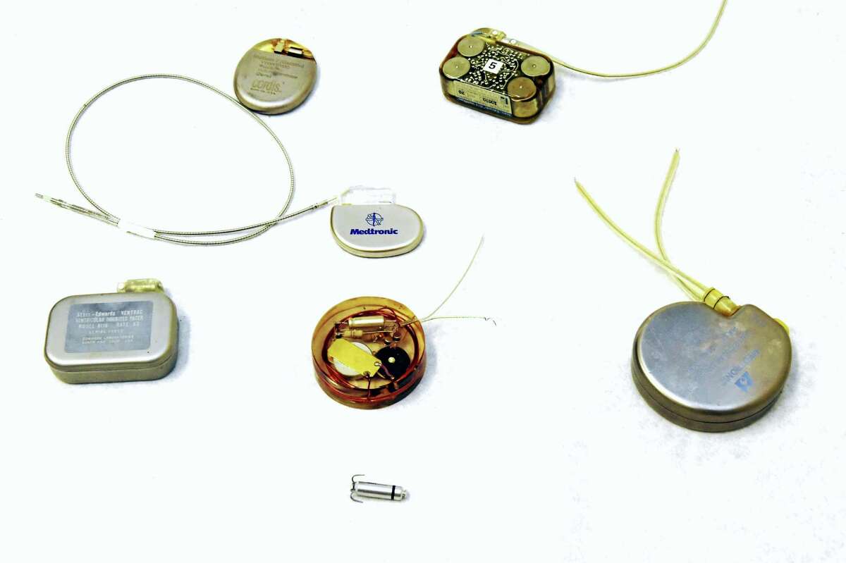 Tiny pacemaker, inserted directly into heart, advances technology