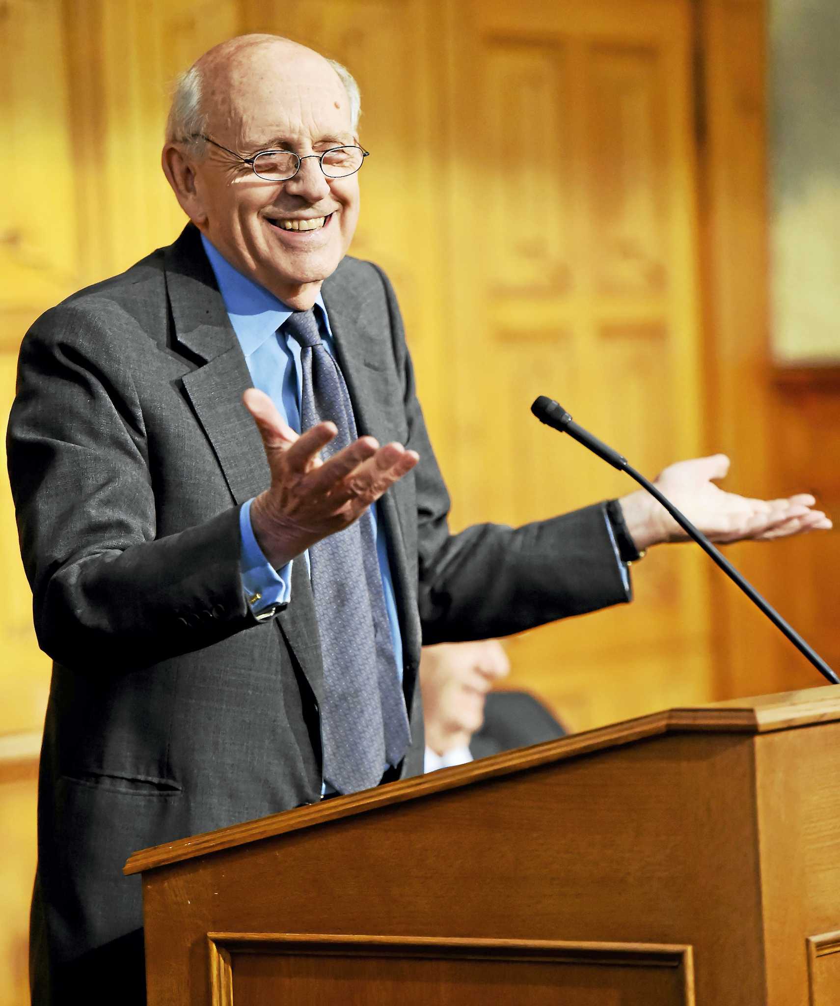 Justice Breyer reflects on role of Supreme Court in talk at Yale