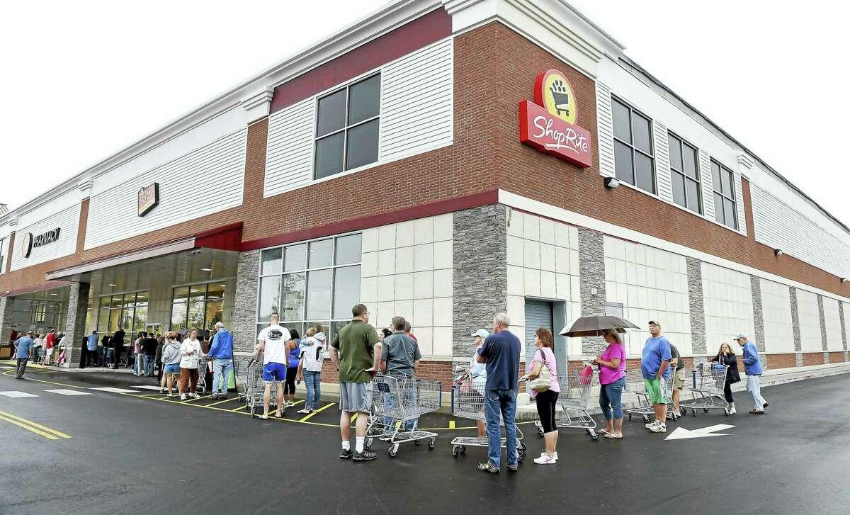 Grocery shoppers pack ShopRite’s new, expanded store in Milford