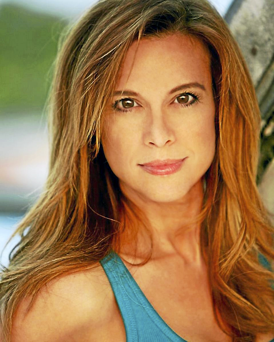 ‘Star Trek’ actress to return home to West Haven to talk about bullying