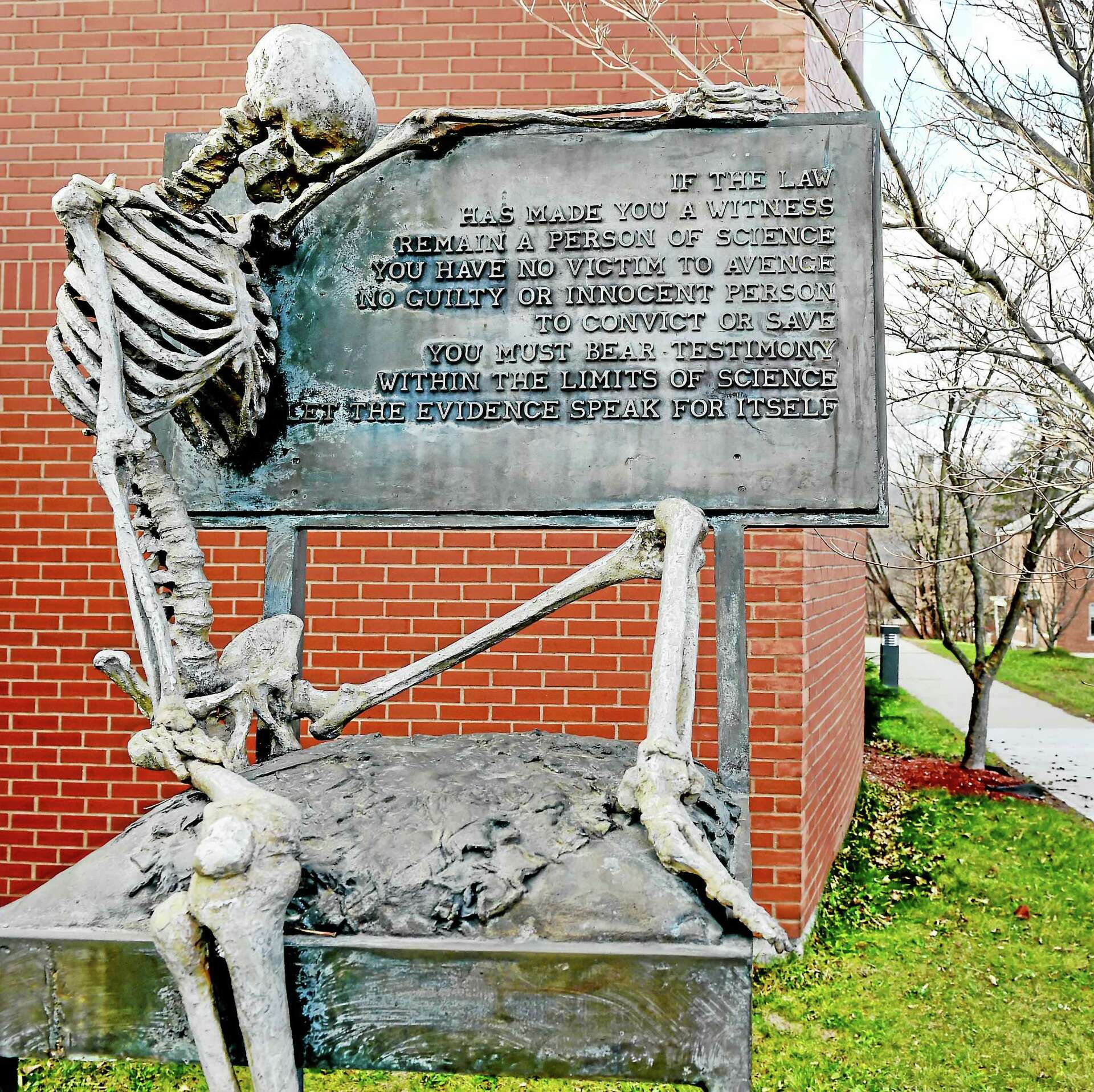 Connecticut forensic crime lab clears most of 12,000-case backlog, with ...