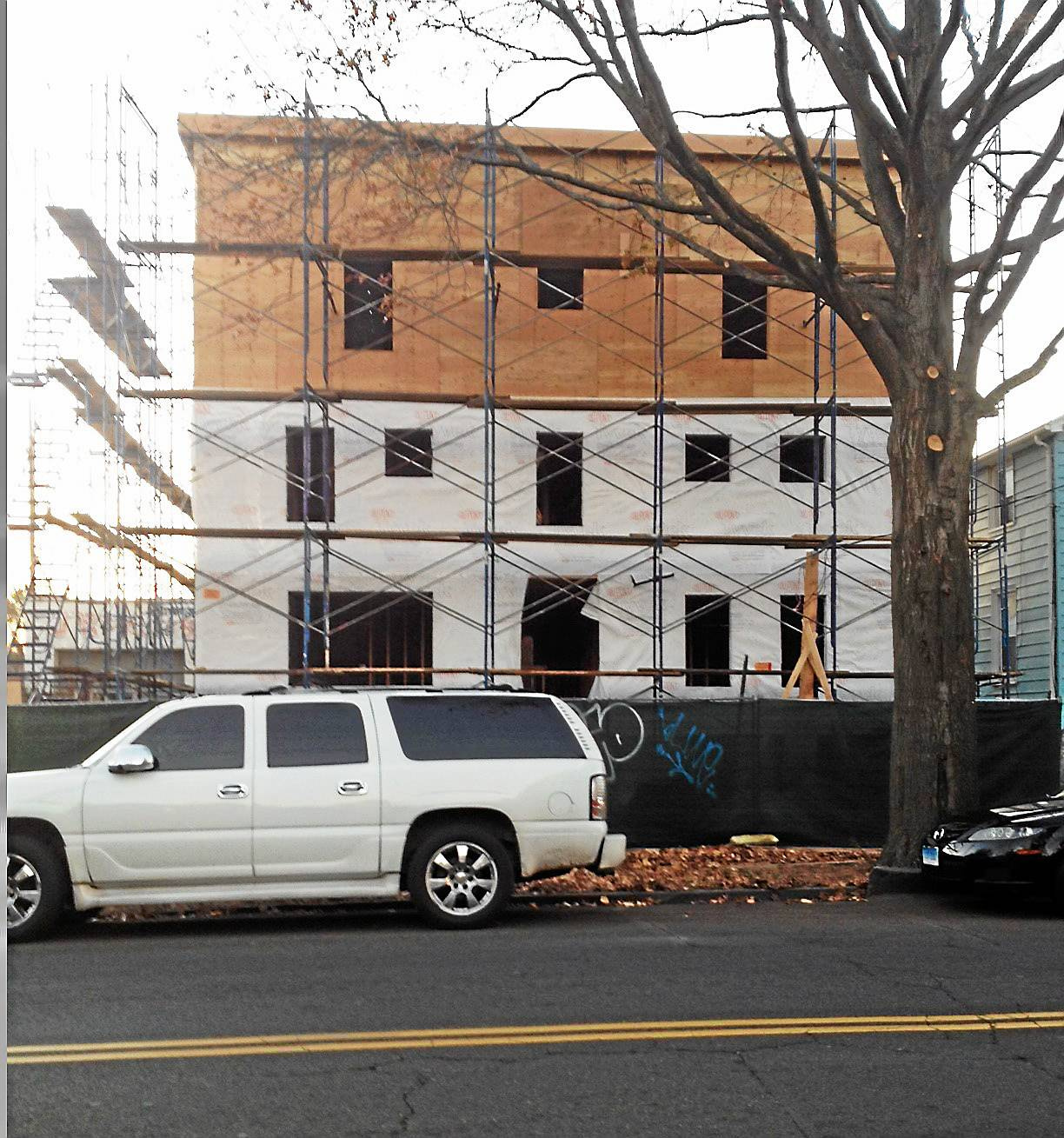 New Haven officials halt renovation of potential home for Yale frat