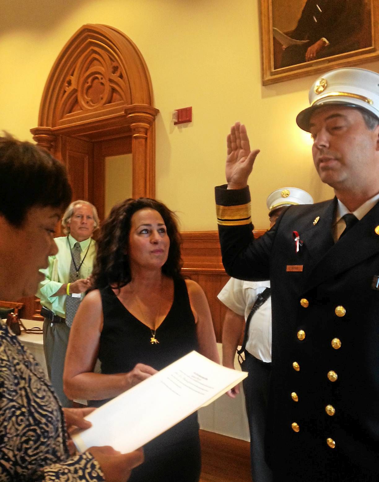 Robert Doyle, from longtime firefighting family, sworn in as New Haven ...