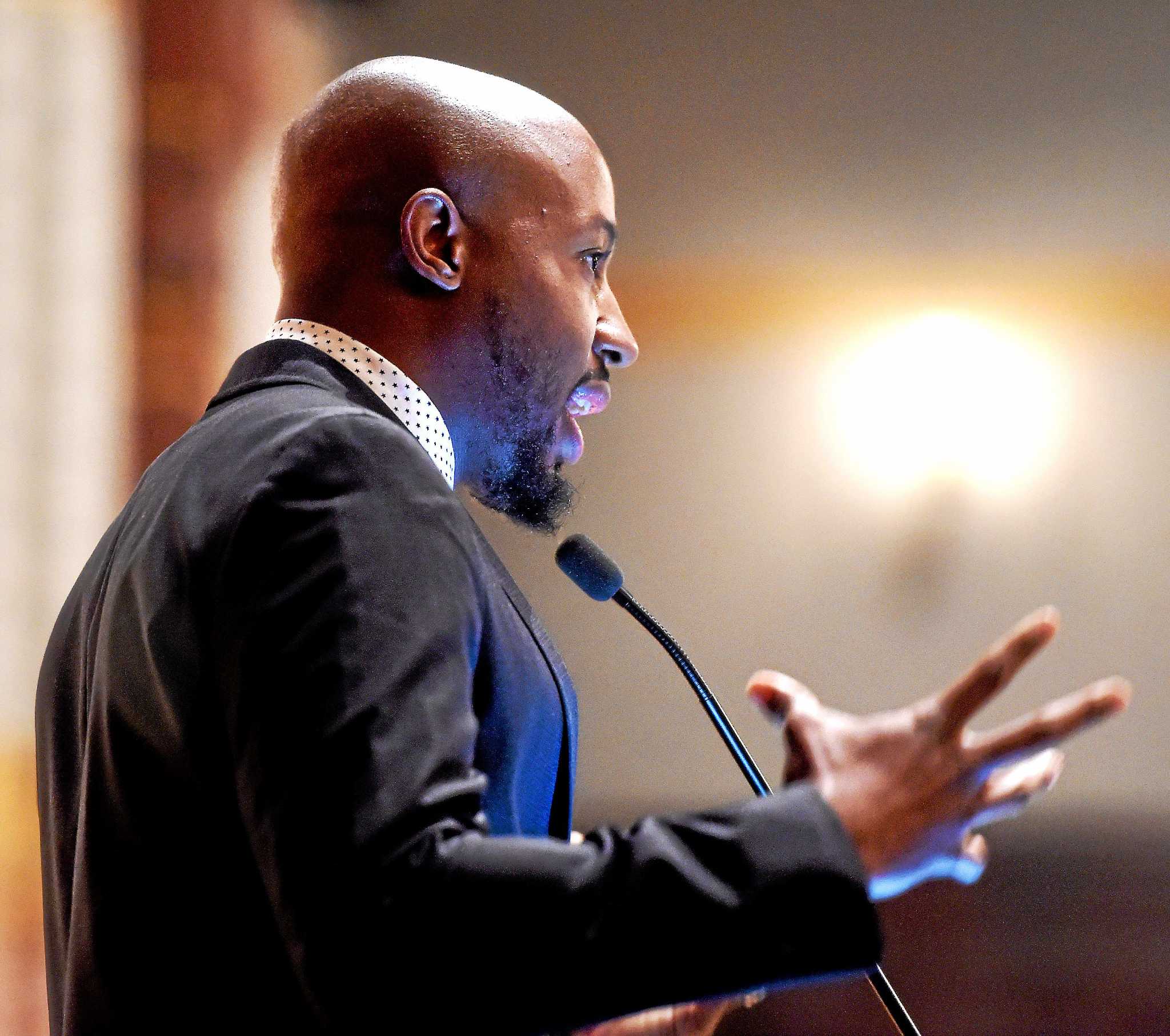 Ferguson, Missouri pastor calls for love and faith at Yale MLK event in ...