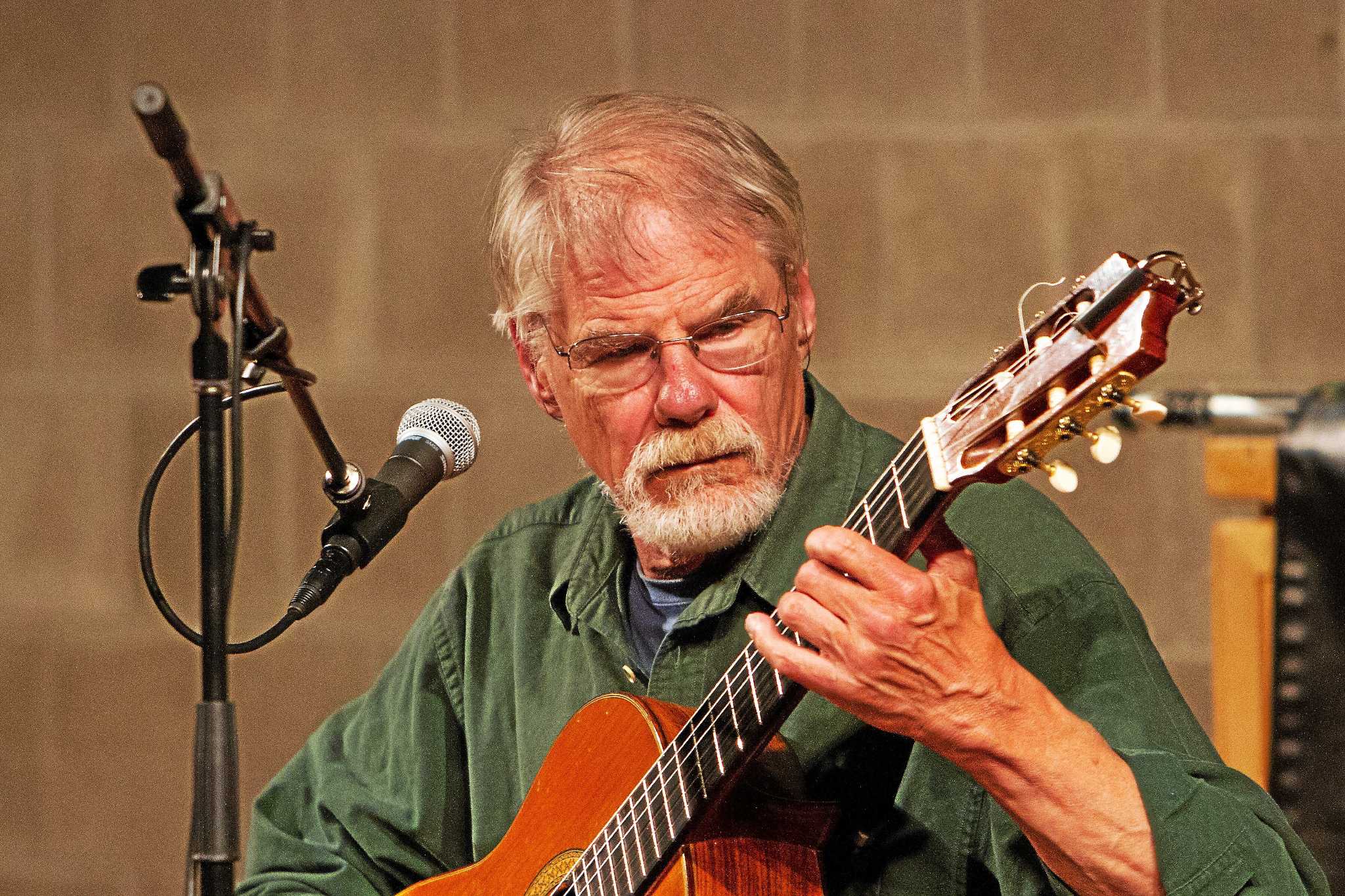 Branford is folk singer Gordon Bok’s port of call one more time