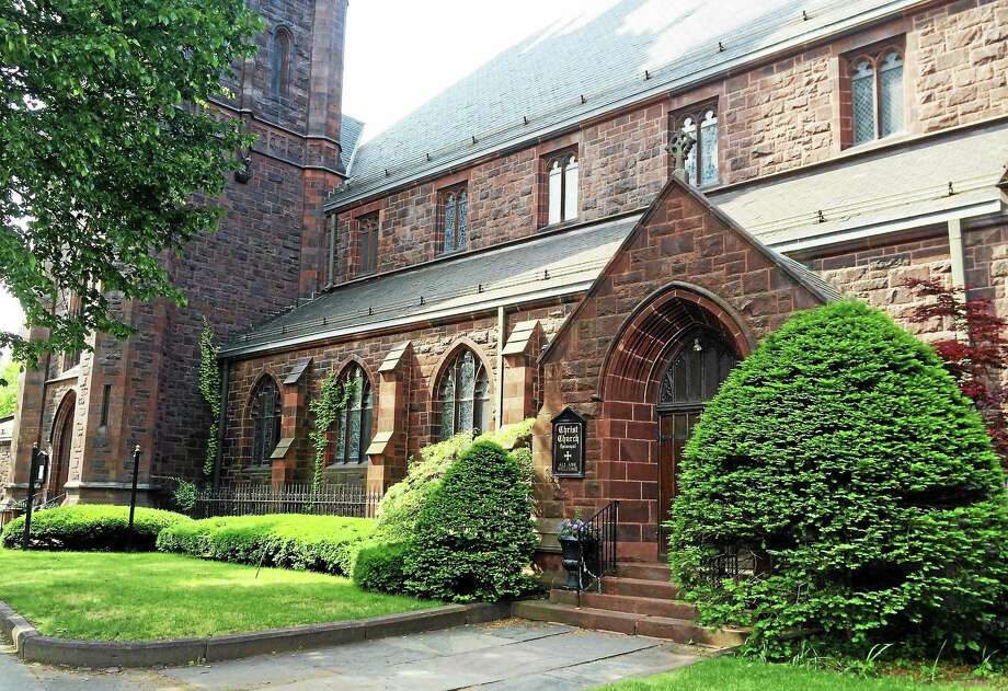 Christ Church in New Haven holds service after fire; police on lookout ...