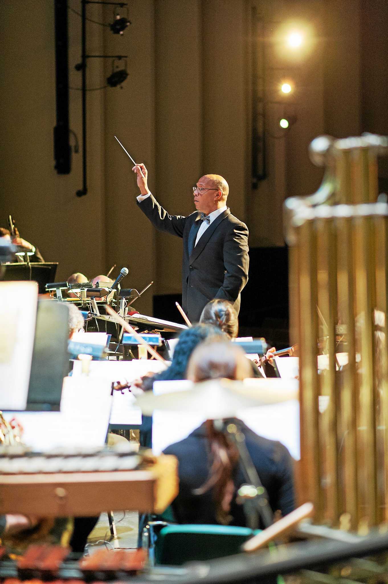 Chelsea Tipton leads ‘Big Band Meets the Symphony’ in Hamden, Shelton