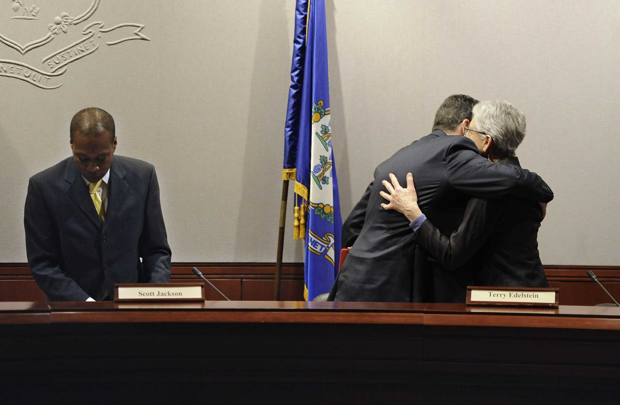 Sandy Hook Commission finishes report and there’s an elephant in the room