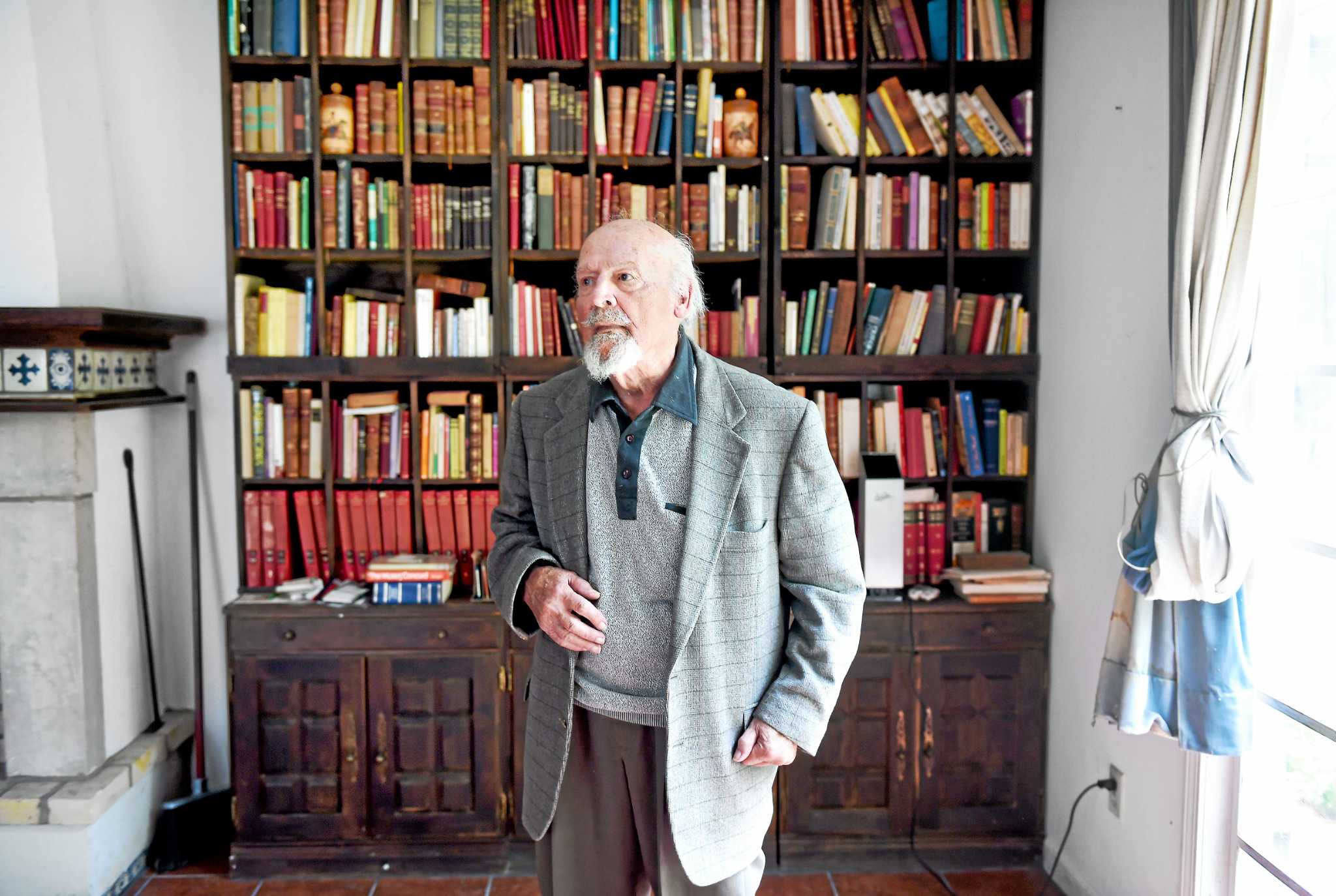 Yale professor emeritus who fled dictators to be honored with major award