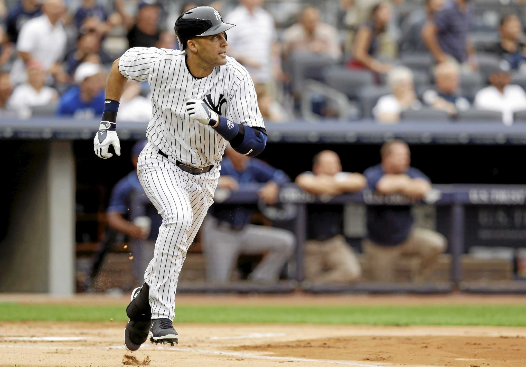 Jeter’s farewell tour starts in Houston