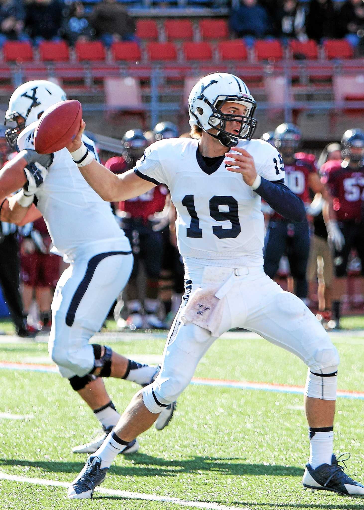 Yale QB Roberts blooms in spring drills