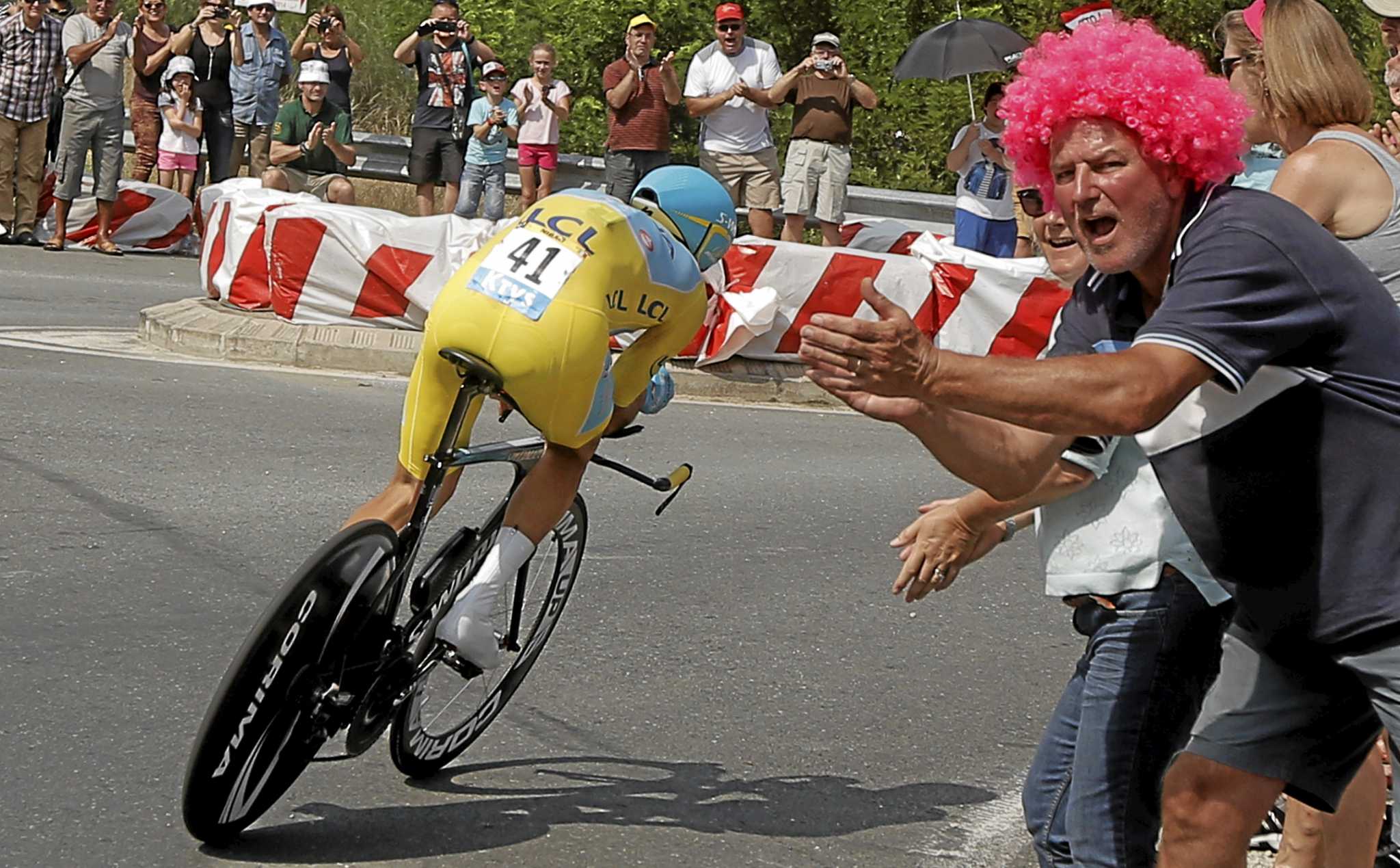 Tour de France: Nibali set to win with 2 Frenchmen on podium