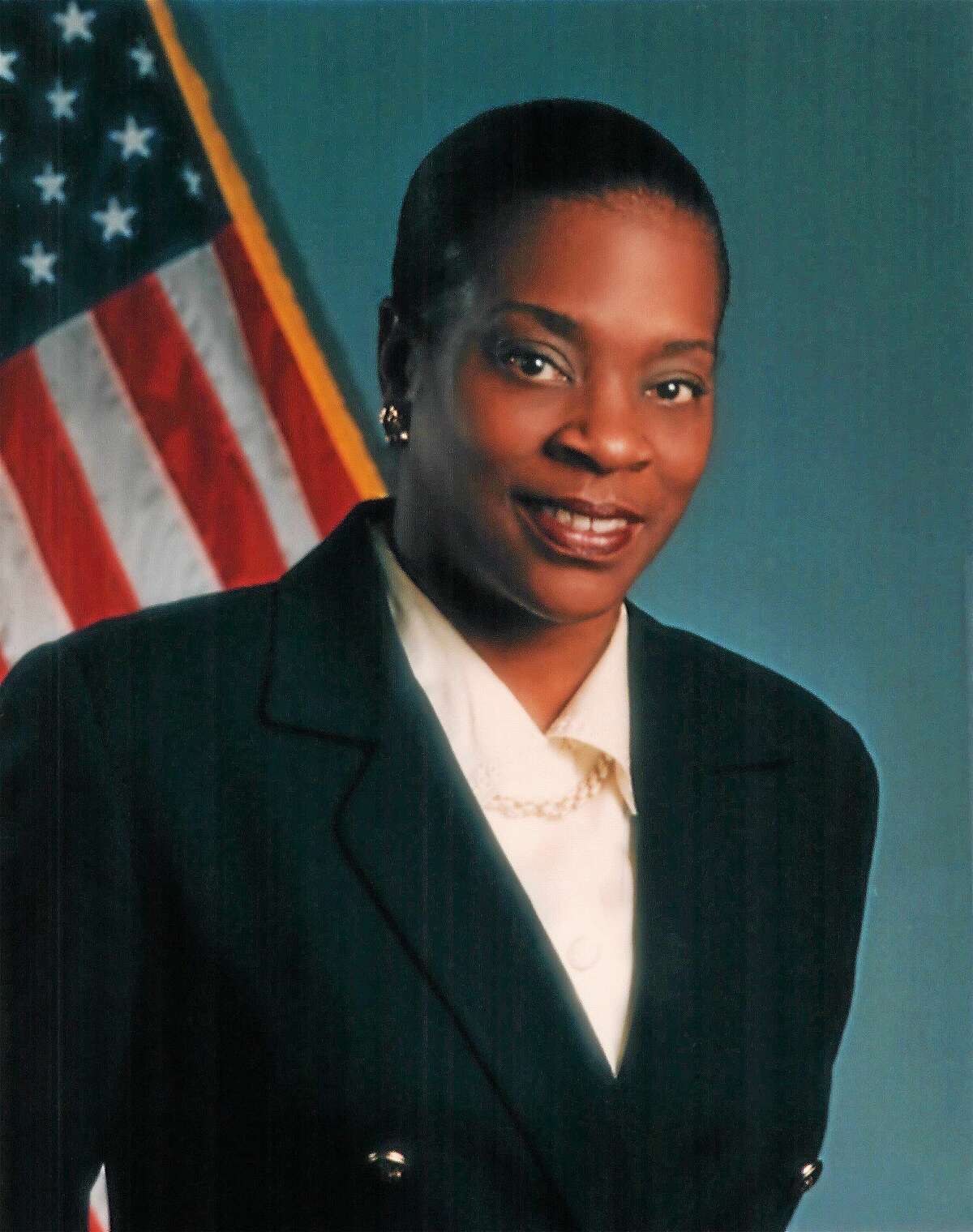 Herbst says Nappier disengaged from media, public in Connecticut ...