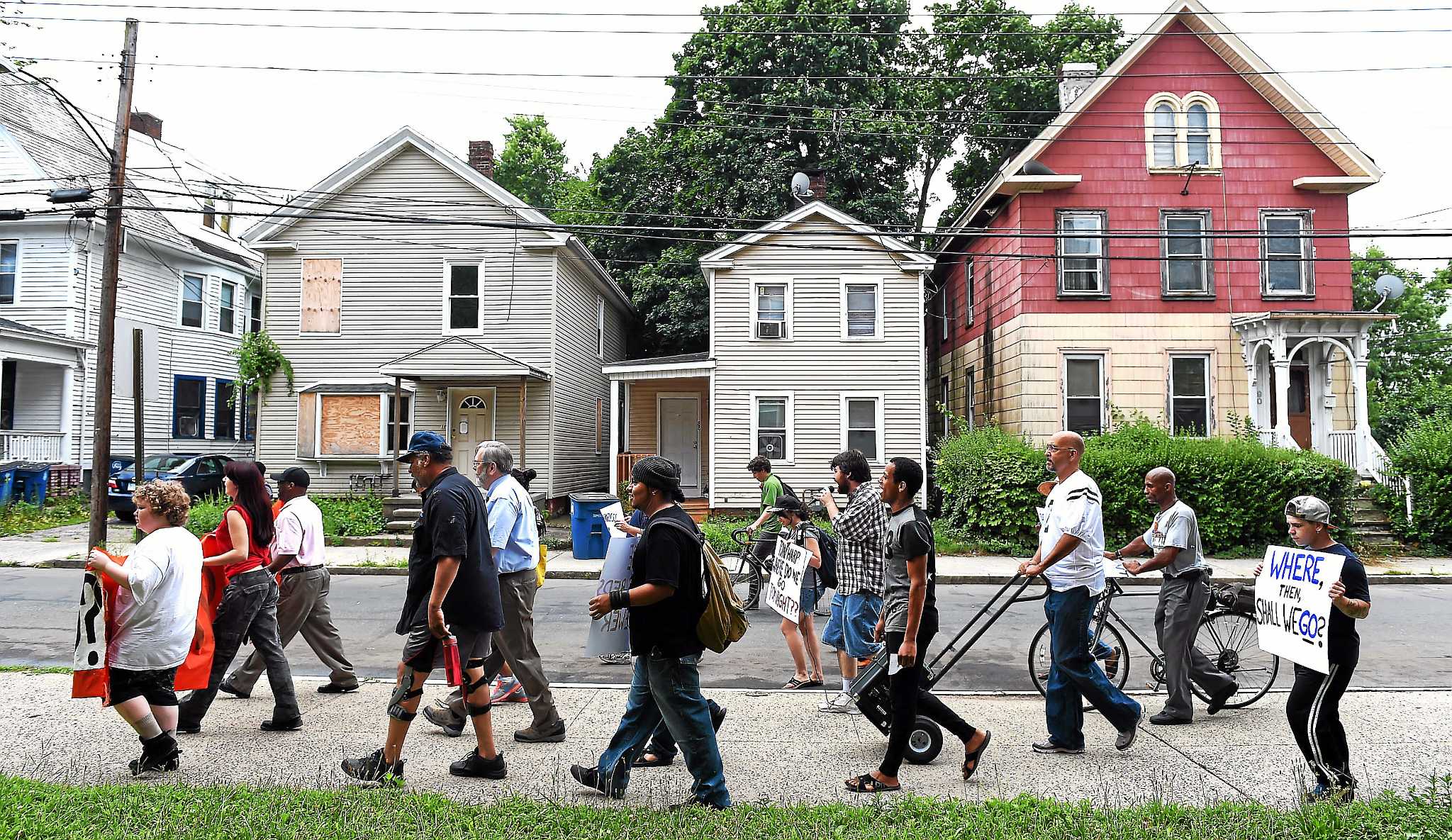 New Haven tent city for homeless meets opposition from neighbors
