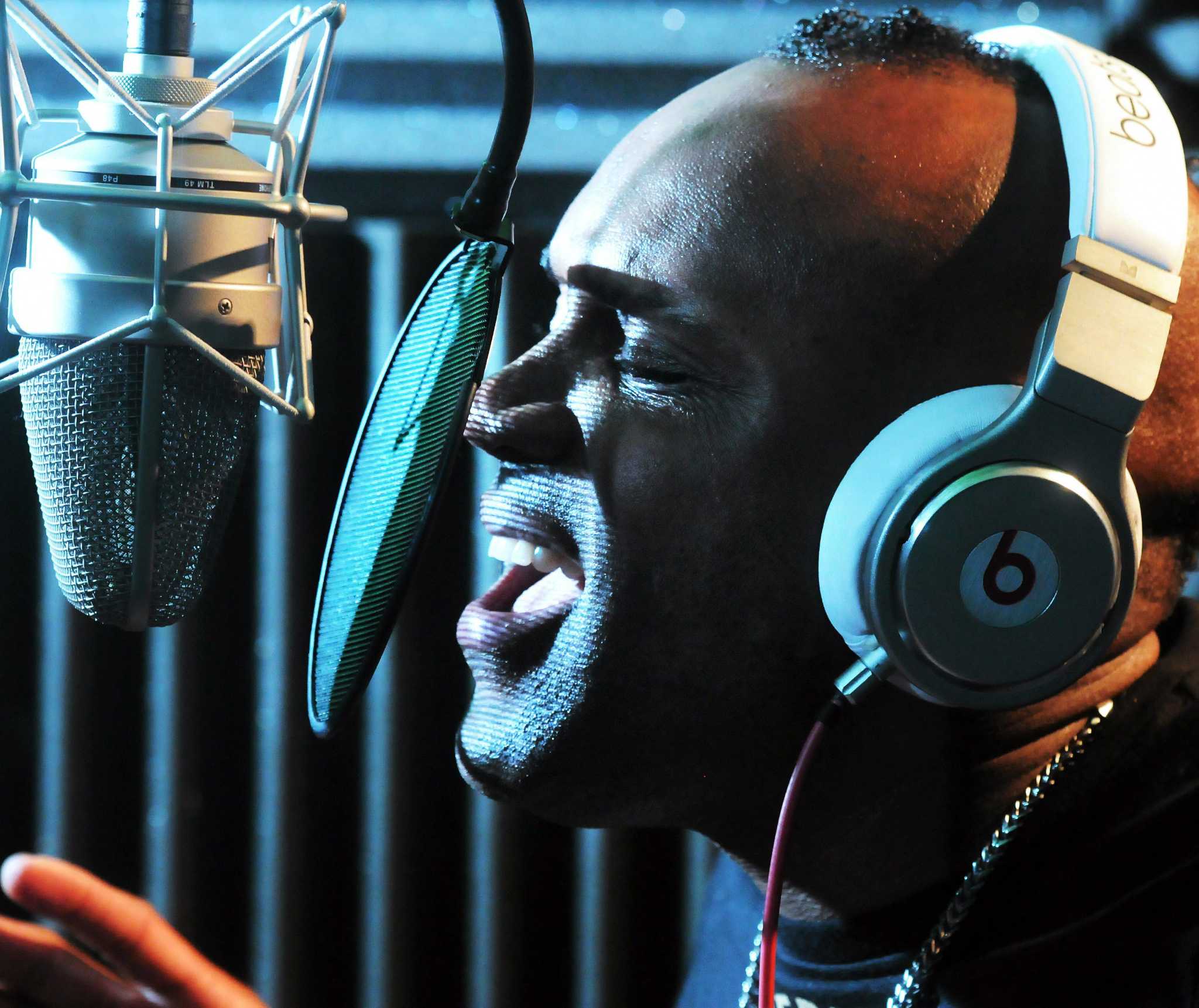 Jamaican artist brings sounds of all cultures to New Haven