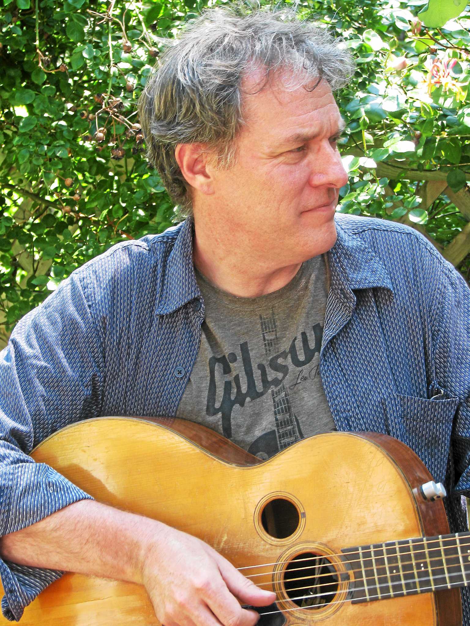 Joe Flood brings Georges Brassens’ music to Lyric Hall Saturday