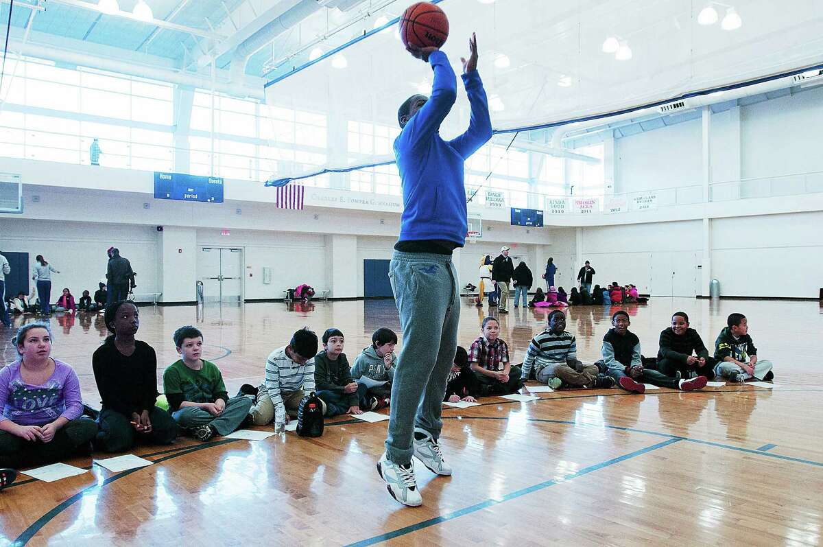 University of New Haven hosts ‘Class at the Court’ for West Haven ...