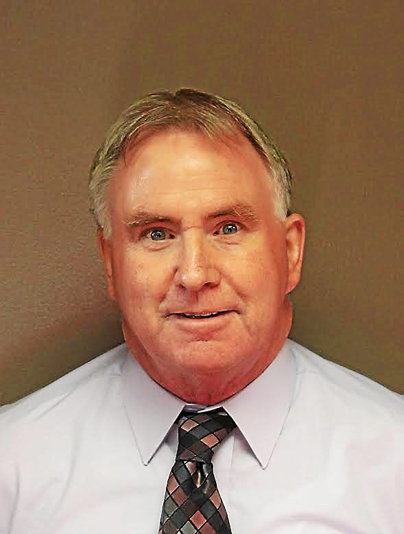 Dillon faces challenge from GOP science teacher in New Haven’s 92nd ...