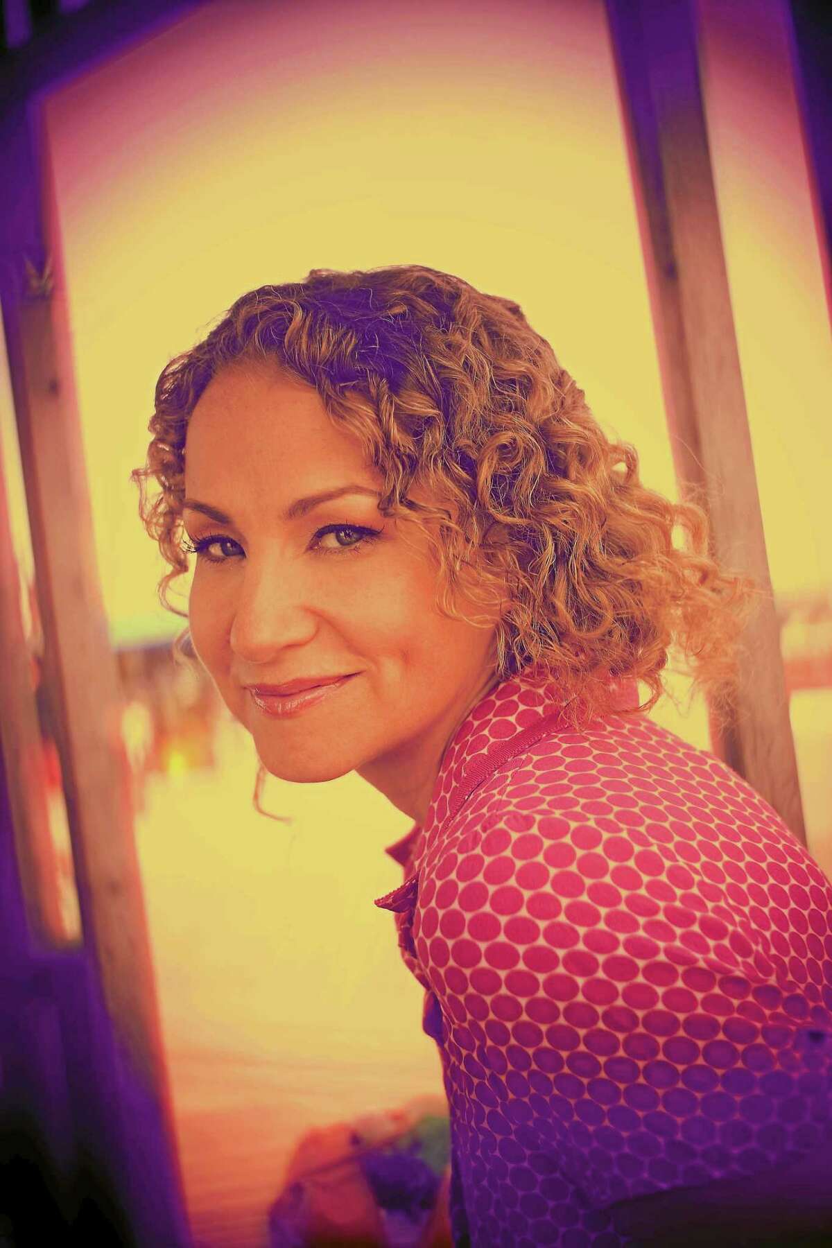 Joan Osborne drops by StageOne and Infinity Hall this weekend