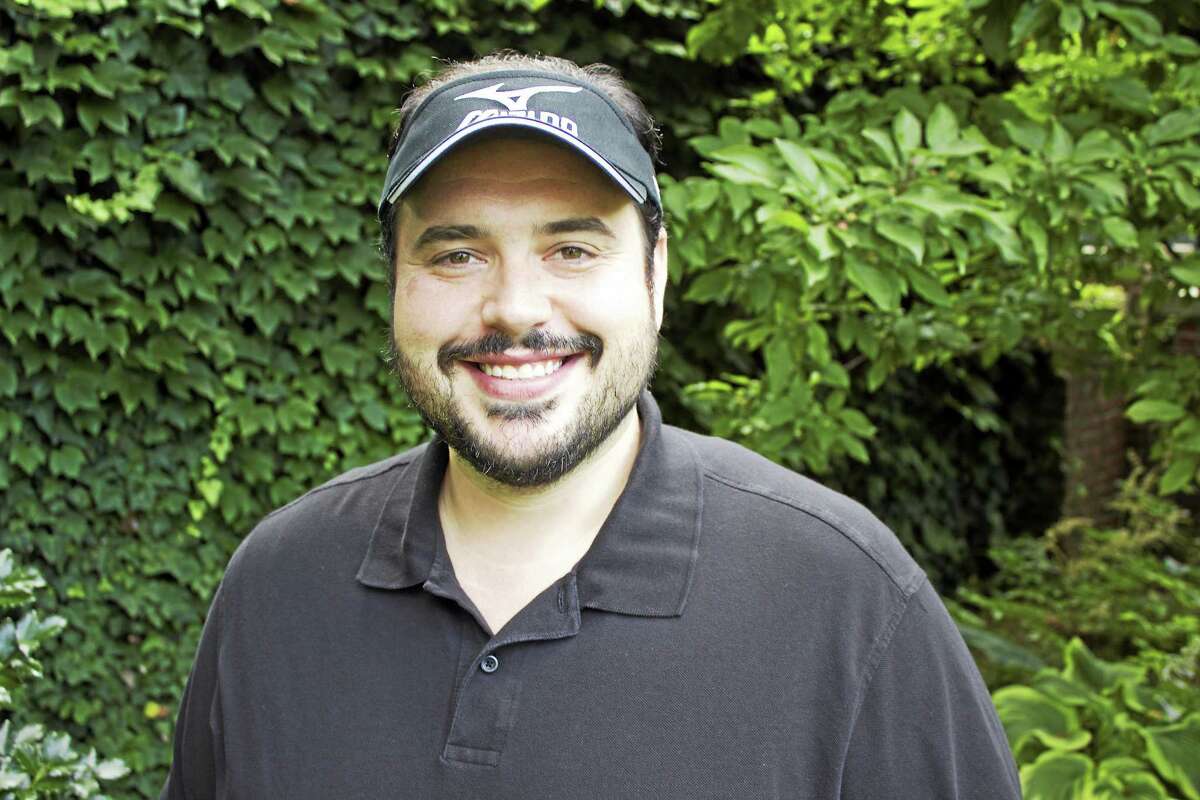 Yale-trained opera singer Eric Barry joins Mizuno JPX golf team