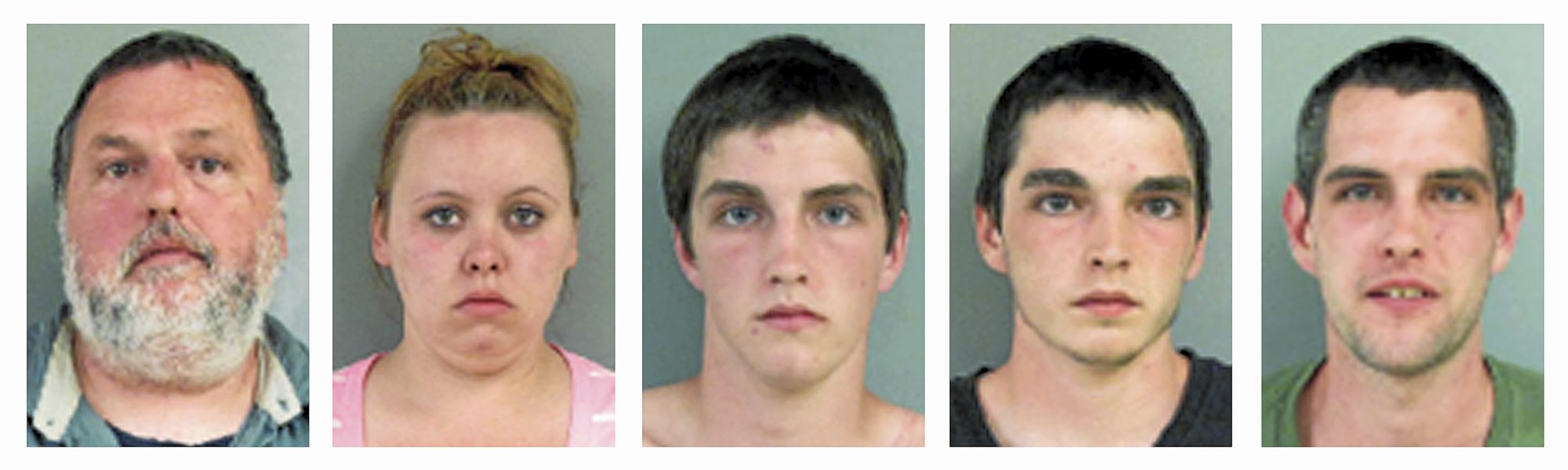 Police: Family fights cops when told to leave knives in car at theme park