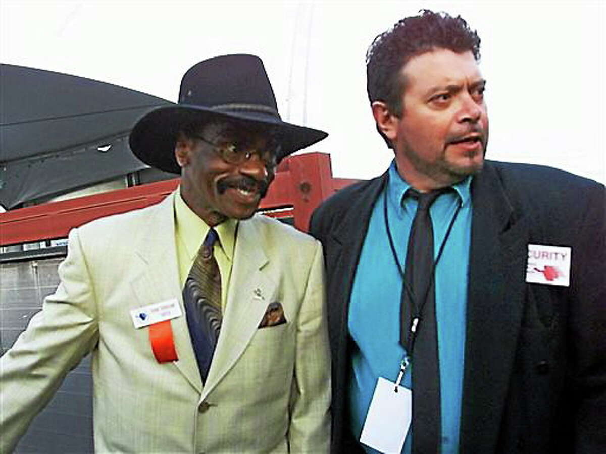 Boxer Rubin ‘Hurricane’ Carter dies at 76