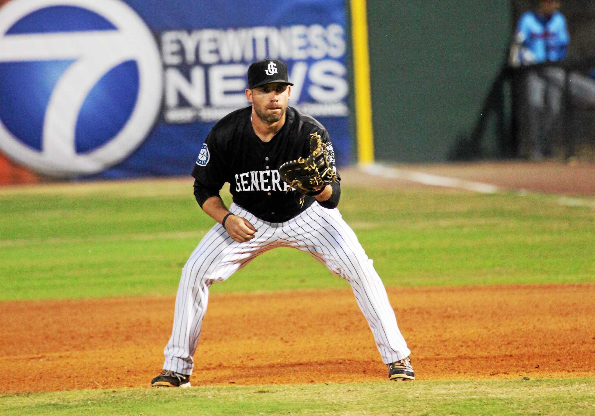 Stratford’s Dan Paolini consistently crushing in Seattle Mariners ...