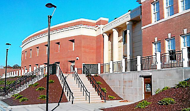 Hamden Police Chief Thomas Wydra has applied for job in Massachusetts