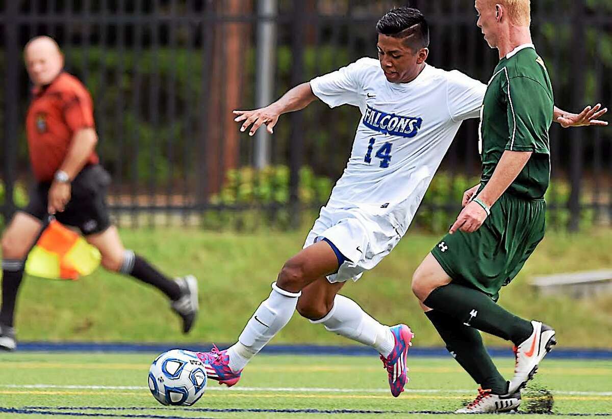Albertus Magnus men’s soccer team blooms into annual GNAC contenders