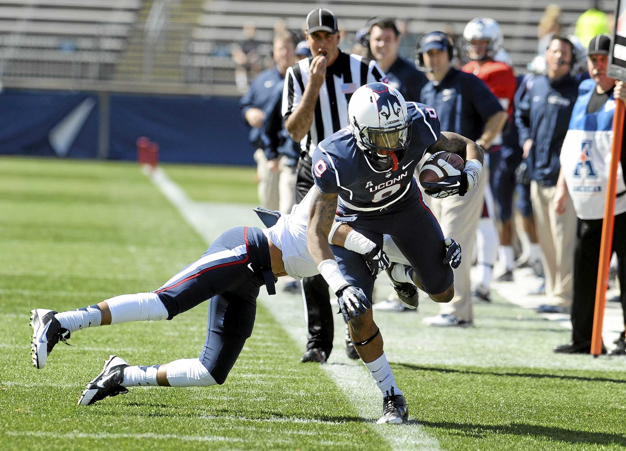 UConn QB Chandler Whitmer back to having fun