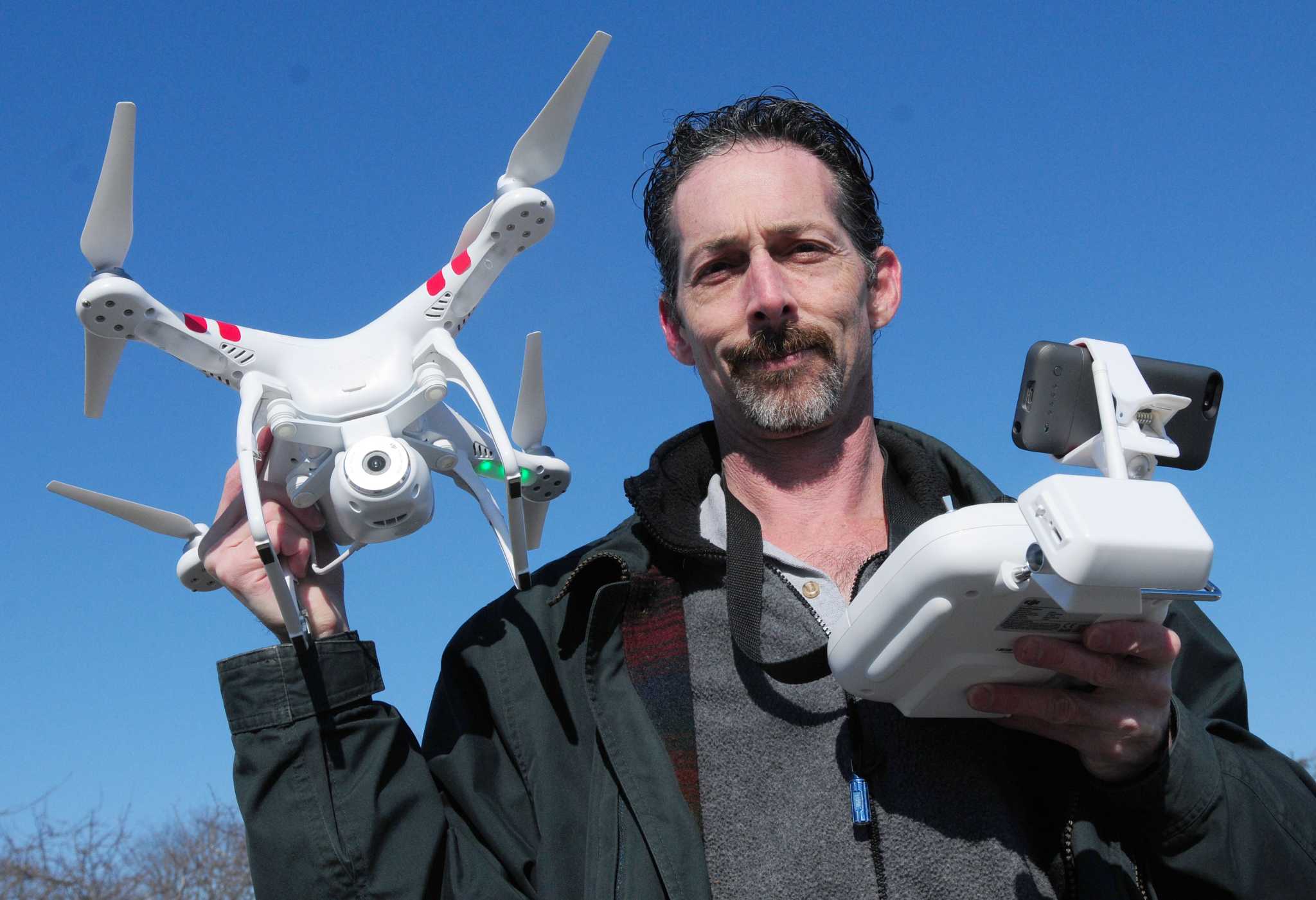 Connecticut lawmakers tackle issues raised by radio-controlled drones