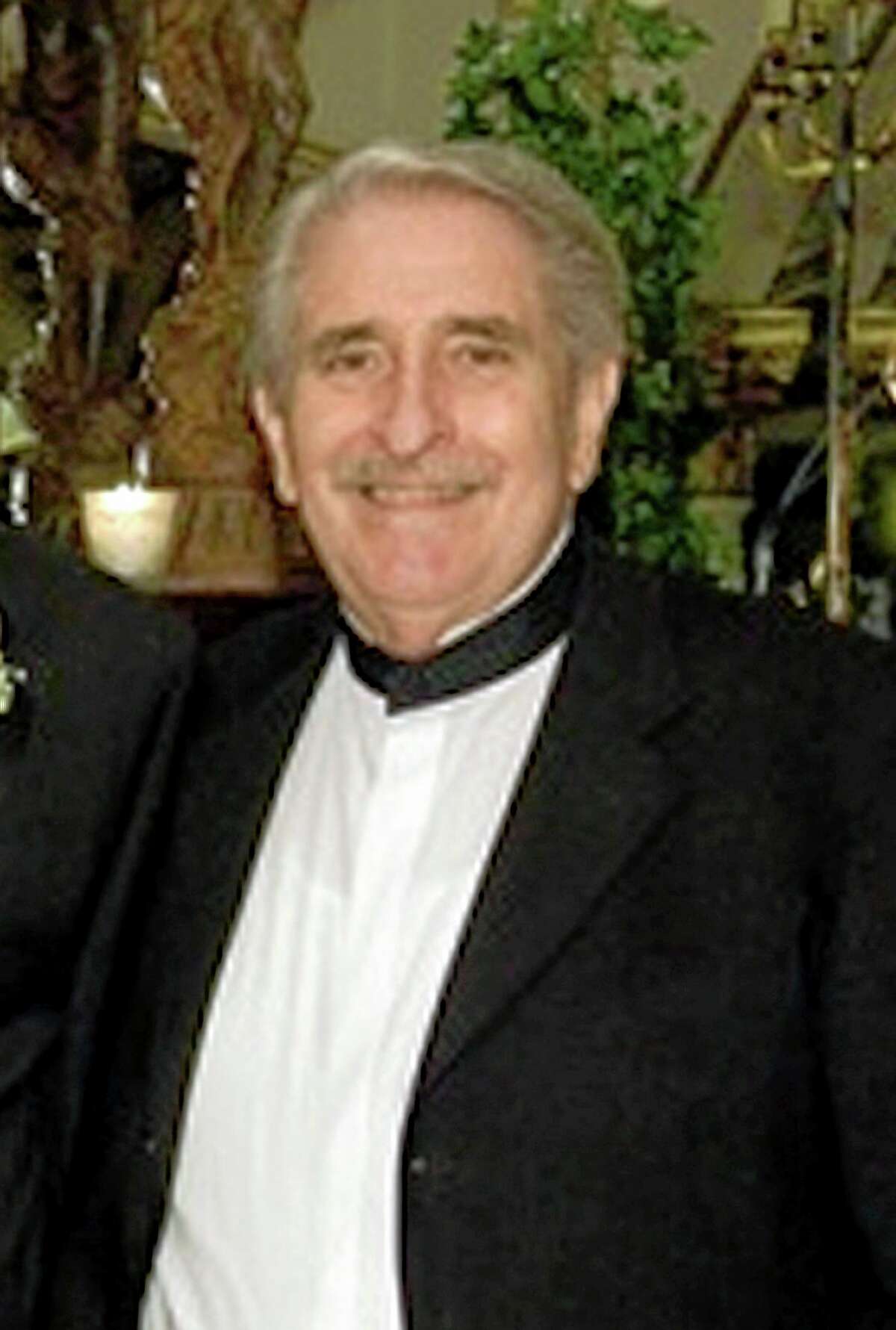 Trinity network: Televangelist Paul Crouch dies
