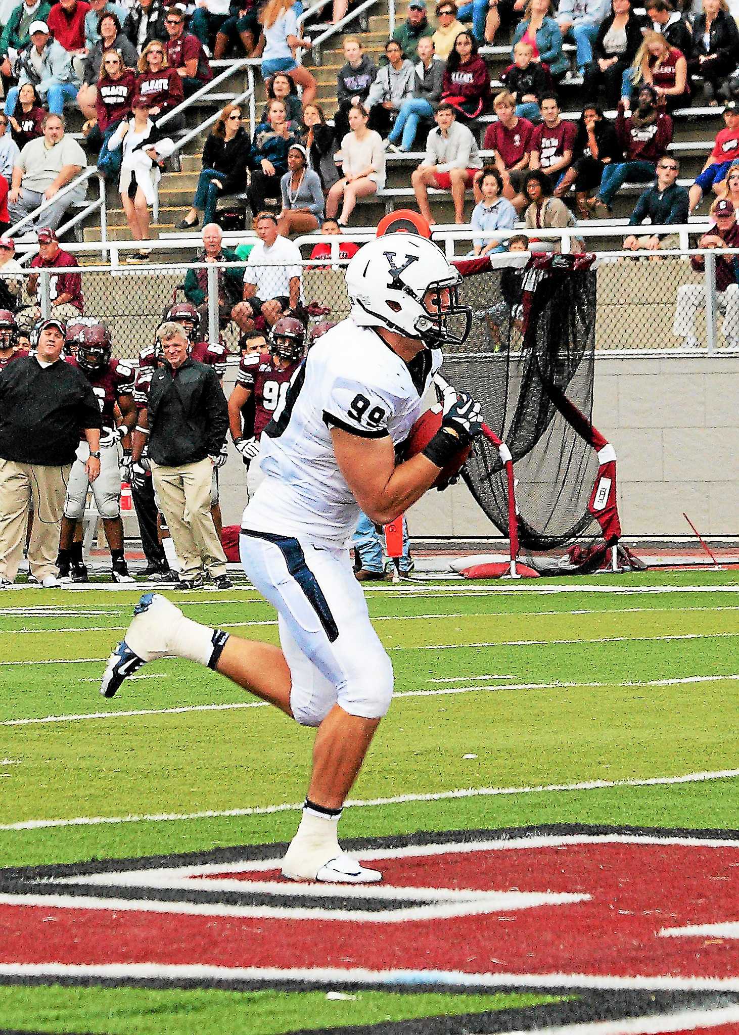 Nothing fake about Drake’s play at Yale