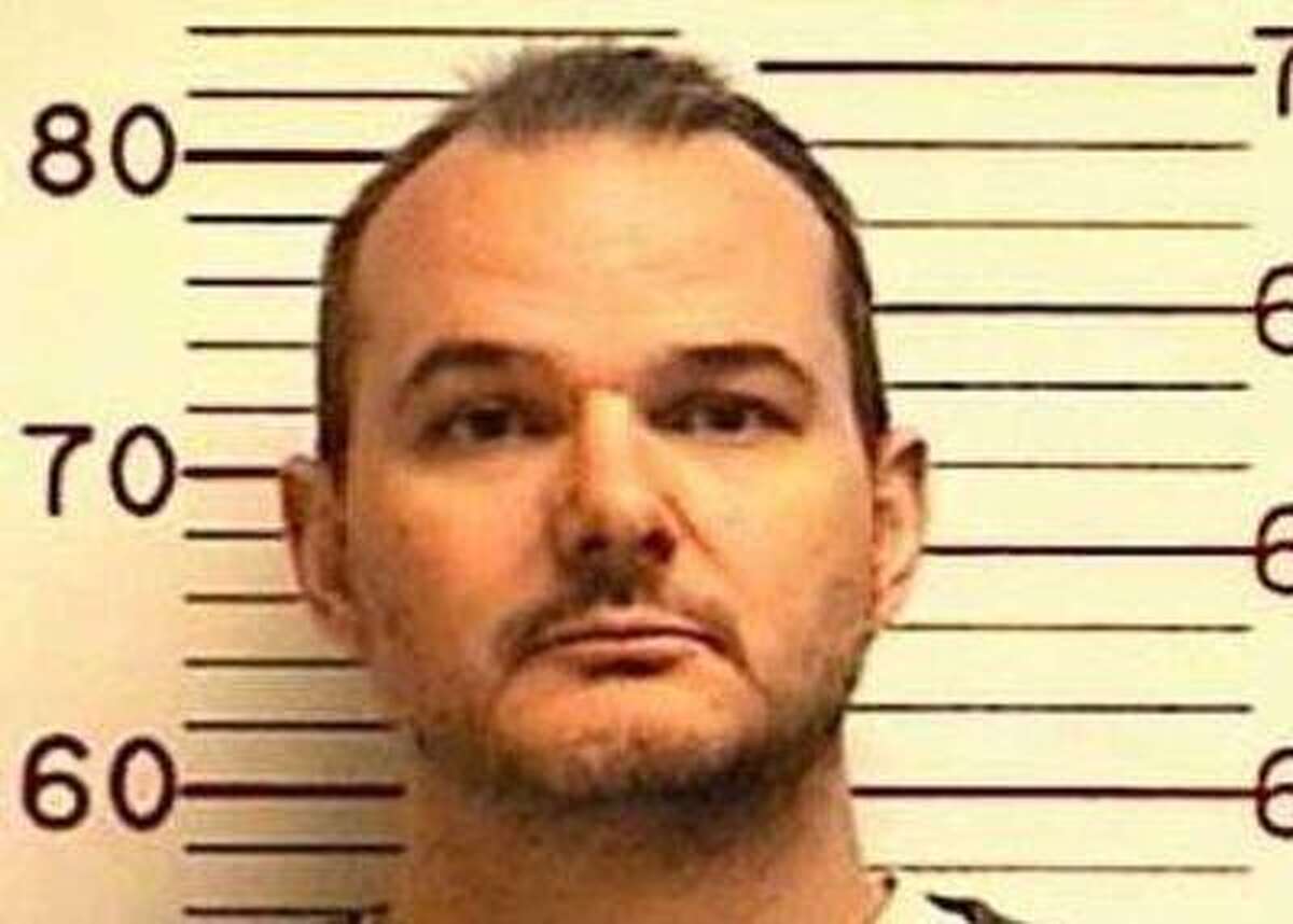 211 Crew prison gang: Isolation cells can't handcuff leaders