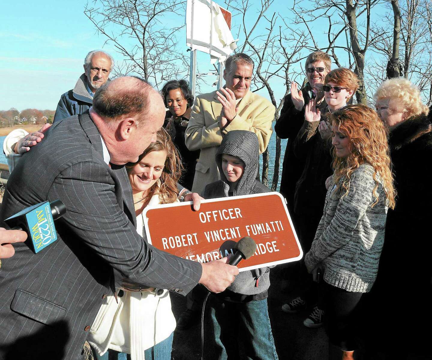 Bridge named in memory of New Haven police officer