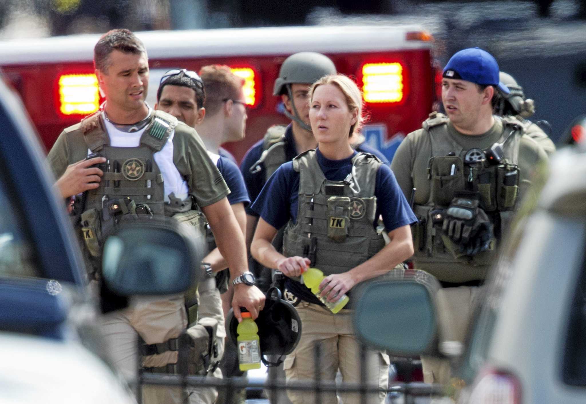 Washington Navy Yard shooter identified as Aaron Alexis