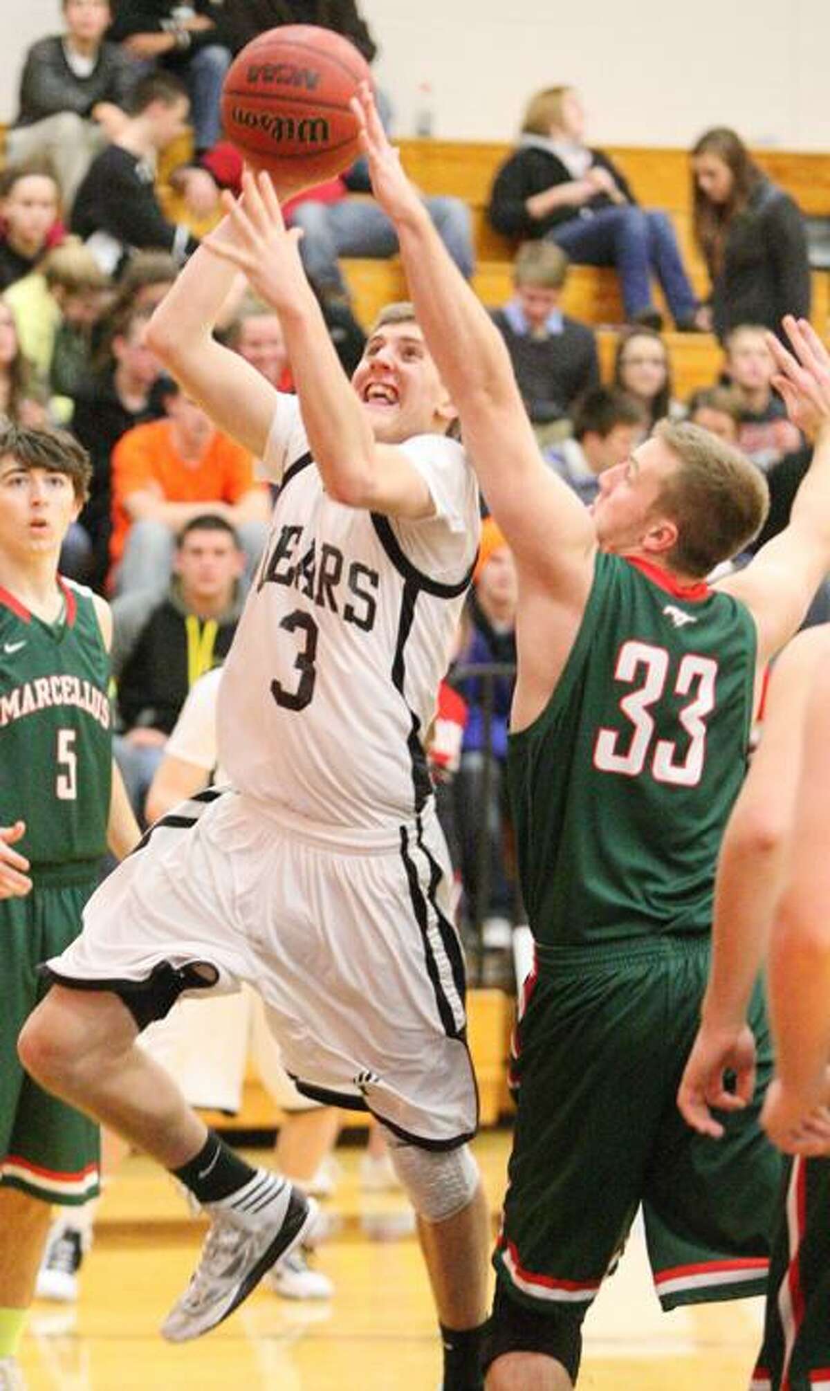 Chittenango boys basketball beats Marcellus on Sean Cliff's game-winner