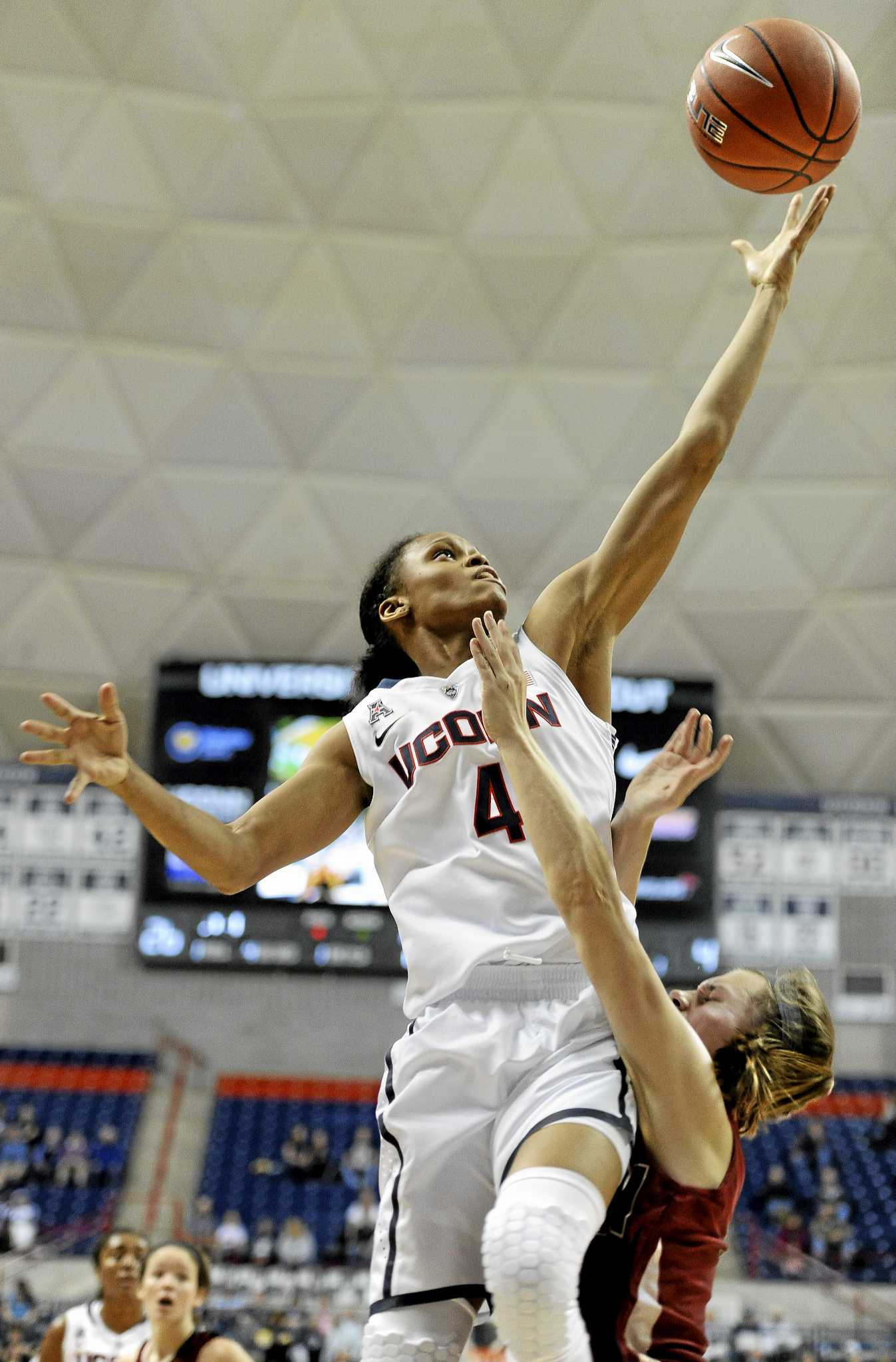 UConn women crush Division II Gannon in preseason opener