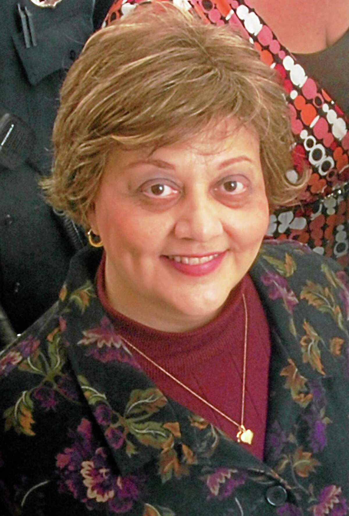 Tenor Roberto Iarussi to honor late Register reporter Ann DeMatteo in ...