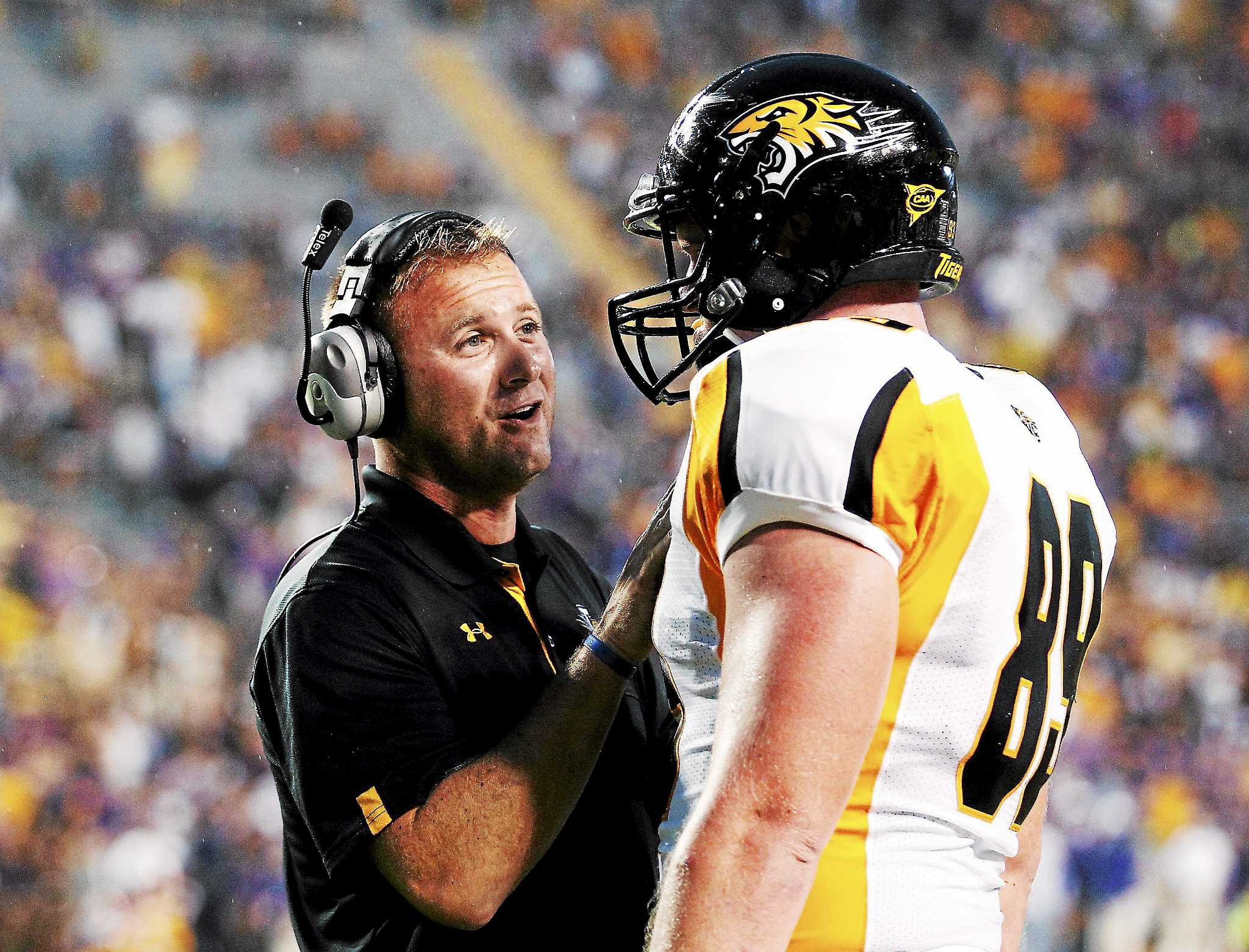 Former UConn assistant Rob Ambrose returns with Towson