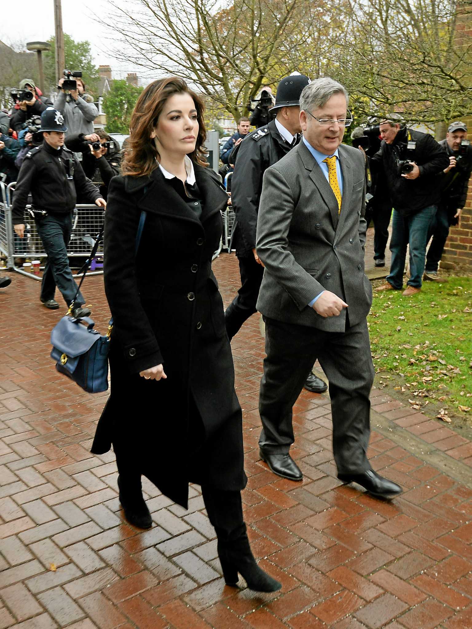 Nigella says Saatchi threatened to destroy her