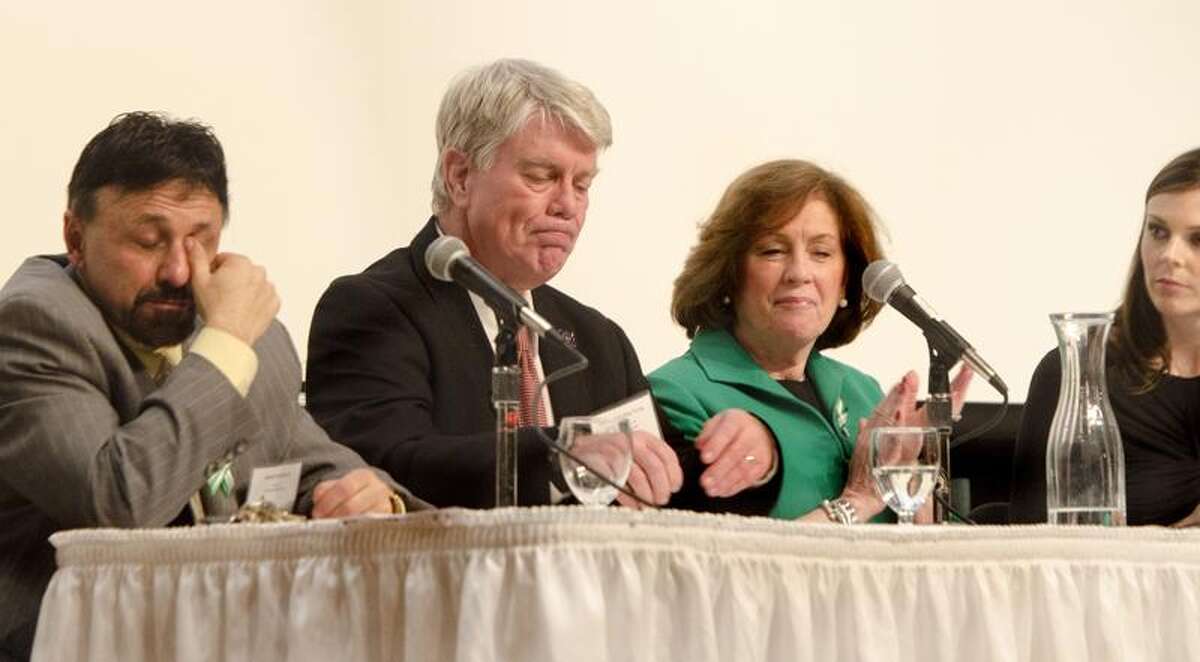 Healing is focus of Sandy Hook aftermath forum in Danbury
