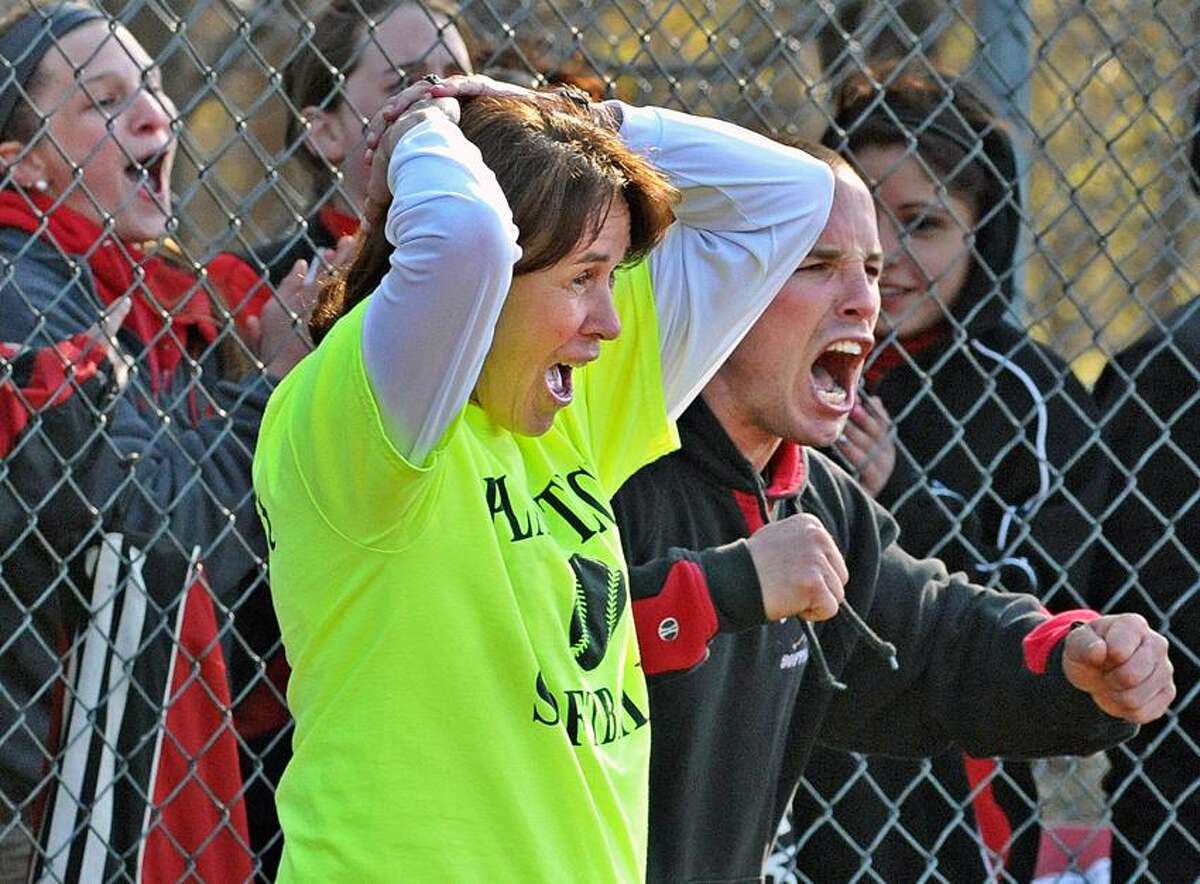 MONDAY'S SOFTBALL ROUNDUP: Platt Tech coach Sue Murphy wins 400th game ...