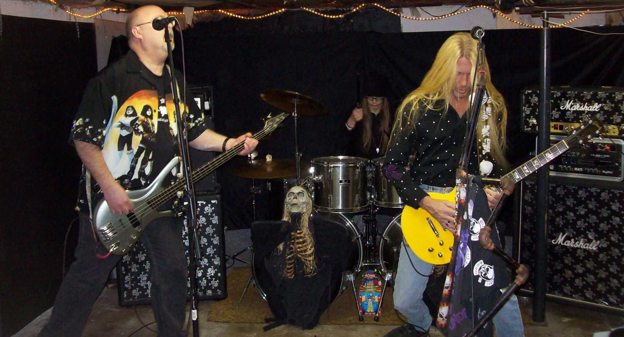 Coston brings rock party to Nothin' Fancy