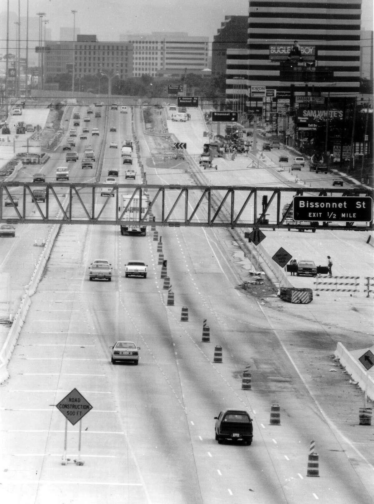 Vintage photos of Houston's Southwest Freeway show how it's changed ...