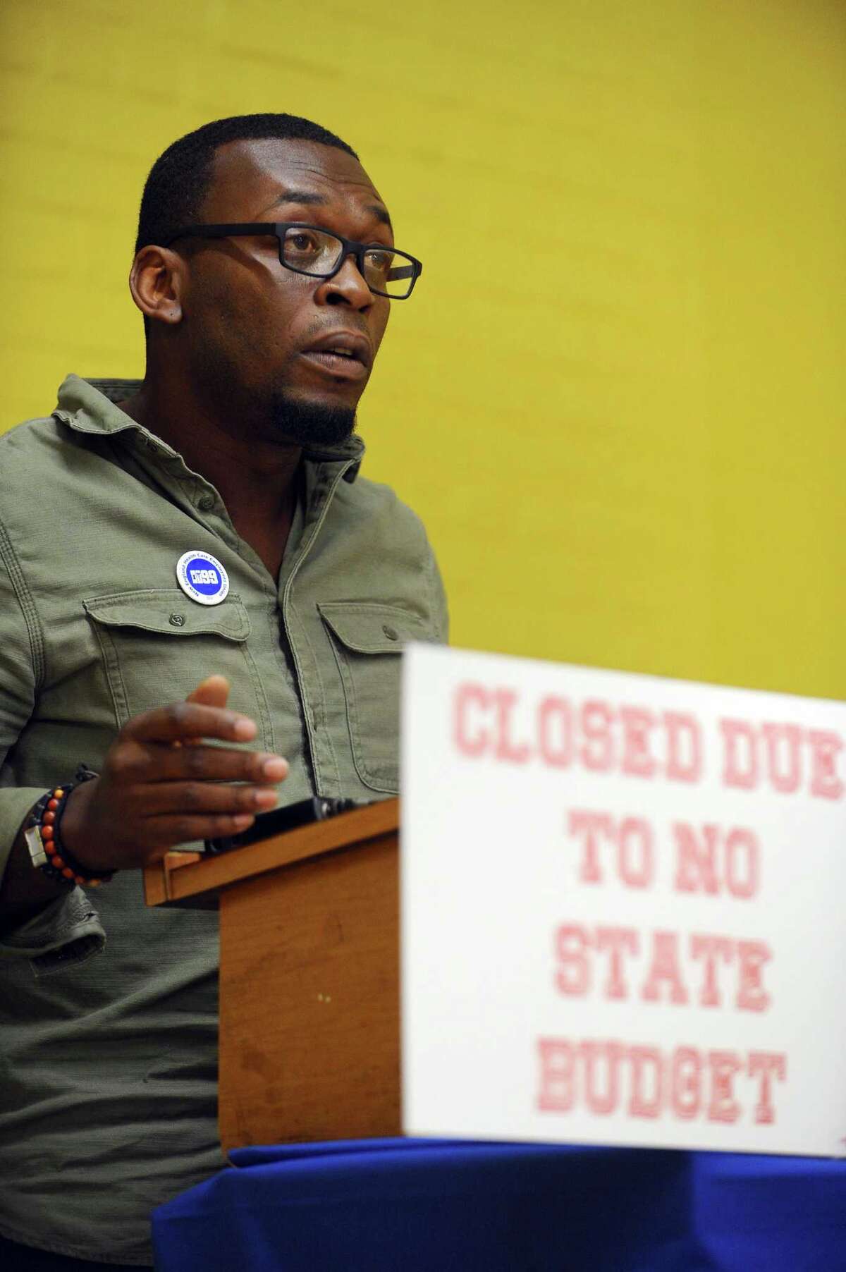 On furlough day, families discuss plight of disabled under budget