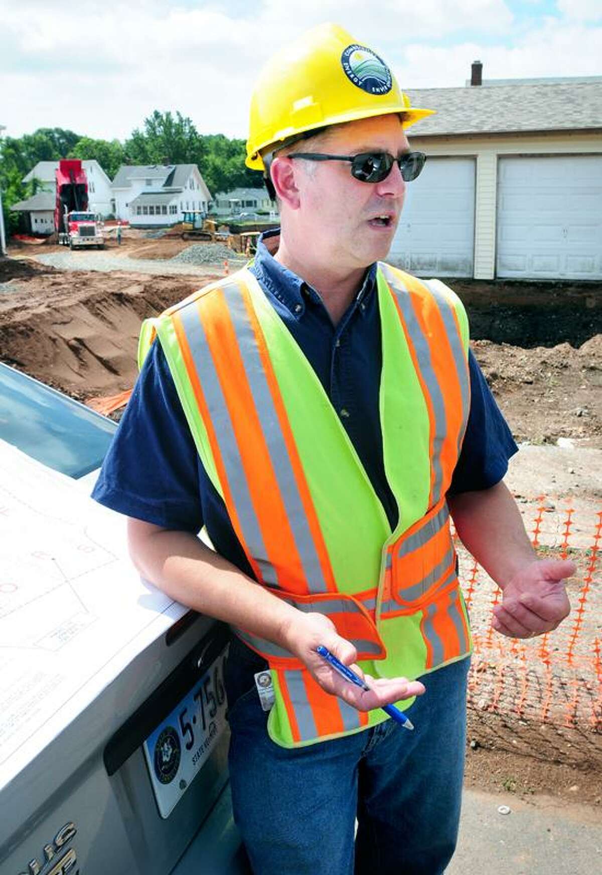 Complaints mounting as remediation project winds down in Hamden (video)